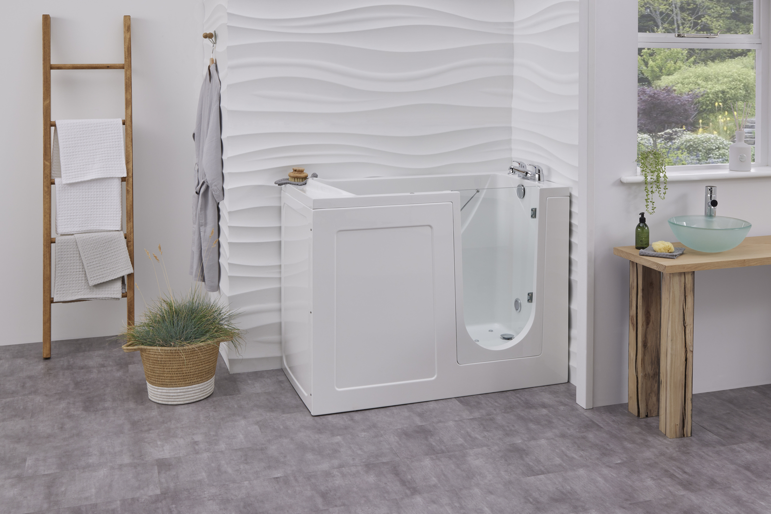 The Georgia | Midi-Length Baths | Access Walk-In Baths
